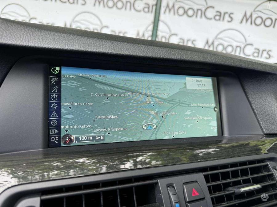 White BMW 550 2013 in Vilnius, with an engine capacity of 4.40 L and mileage of 218 thousand km for 10500 €, photo 31 on AUTOMOTO.COM.LV
