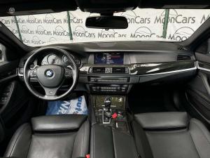 White BMW 550 2013 in Vilnius, with an engine capacity of 4.40 L and mileage of 218 thousand km for 9999 €, photo 10 on AUTOMOTO.COM.LV