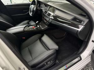 White BMW 550 2013 in Vilnius, with an engine capacity of 4.40 L and mileage of 218 thousand km for 9999 €, photo 22 on AUTOMOTO.COM.LV