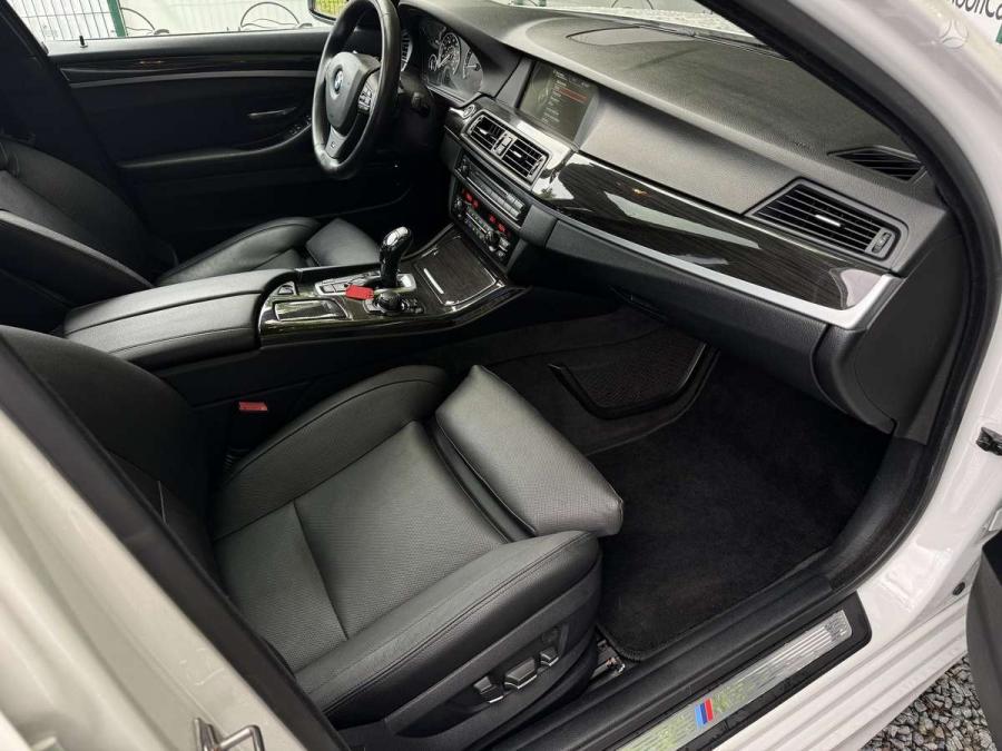 White BMW 550 2013 in Vilnius, with an engine capacity of 4.40 L and mileage of 218 thousand km for 9999 €, photo 22 on AUTOMOTO.COM.LV