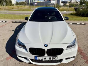 Balts BMW 550 2016 Viļņa, ar dzinēja tilpumu 4.40 L un nobraukumu 179 tūkst. km par 19499 €, foto 19 vietnē AUTOMOTO.COM.LV