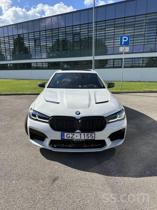 White BMW 550 2018 in Daugavpils, with an engine capacity of 4.40 L and mileage of 142 thousand km for 40000 €, photo 2 on AUTOMOTO.COM.LV