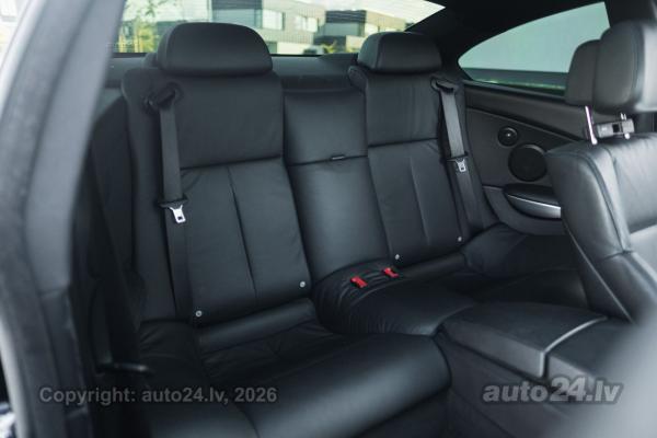 Melns BMW 6 Series 2009 Tallina, ar dzinēja tilpumu 3.00 L un nobraukumu 312 tūkst. km par 13499 €, foto 9 vietnē AUTOMOTO.COM.LV