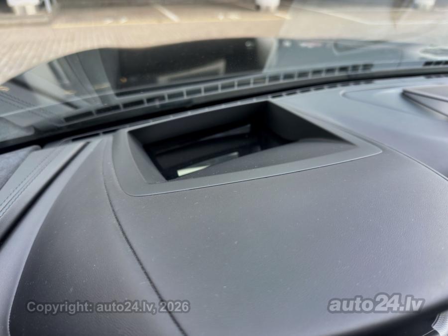 Black BMW 6 Series 2013 in Riga, with an engine capacity of 4.40 L and mileage of 69 thousand km for 29990 €, photo 19 on AUTOMOTO.COM.LV