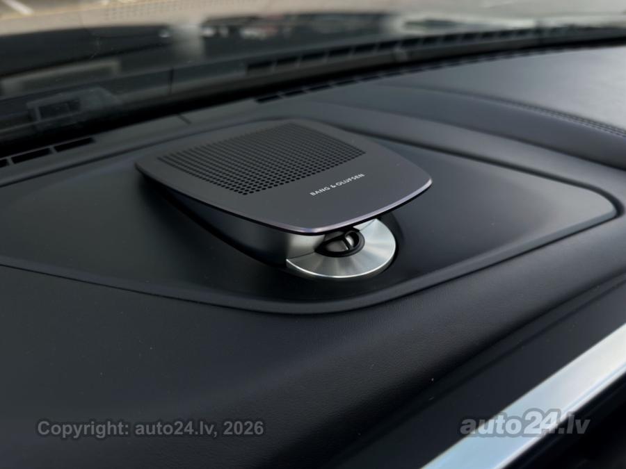 Black BMW 6 Series 2013 in Riga, with an engine capacity of 4.40 L and mileage of 69 thousand km for 29990 €, photo 20 on AUTOMOTO.COM.LV