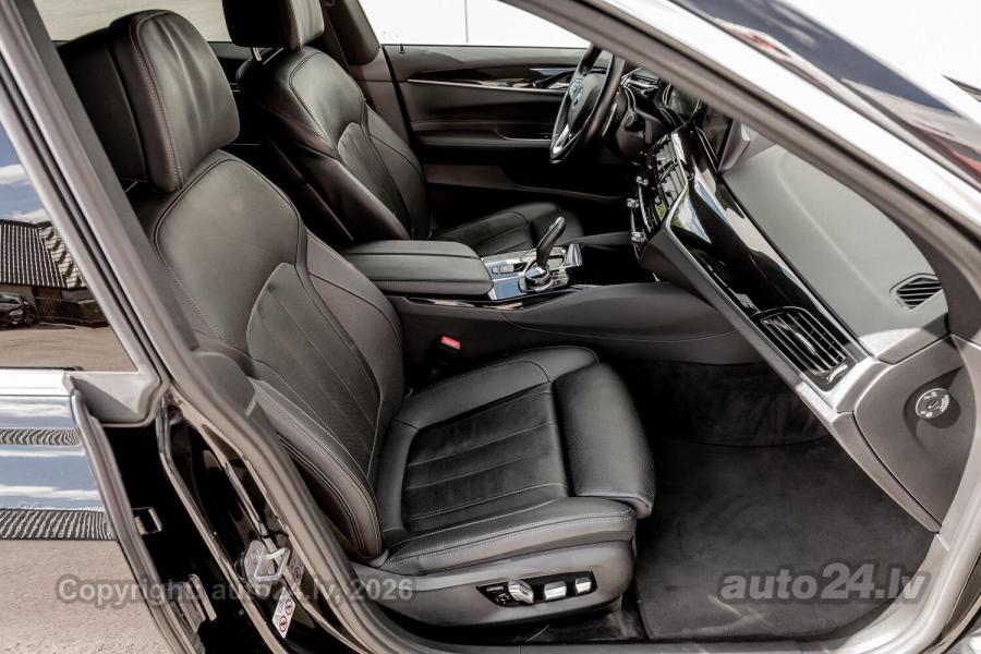Melns BMW 6 Series 2018 Pērnava, ar dzinēja tilpumu 3.00 L un nobraukumu 249 tūkst. km par 24500 €, foto 17 vietnē AUTOMOTO.COM.LV