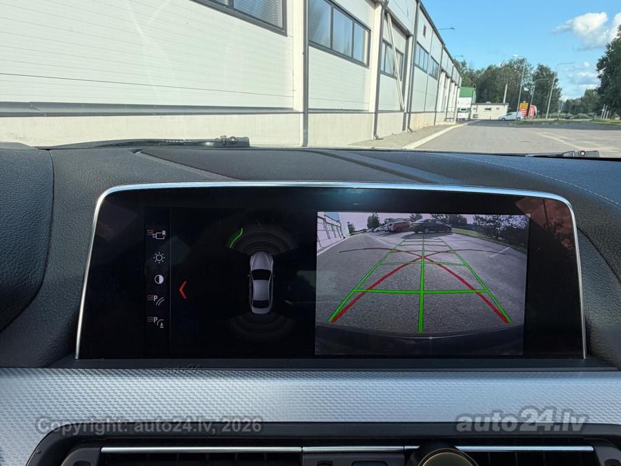 Melns BMW 6 Series 2012 Tallina, ar dzinēja tilpumu 3.00 L un nobraukumu 237 tūkst. km par 16499 €, foto 13 vietnē AUTOMOTO.COM.LV