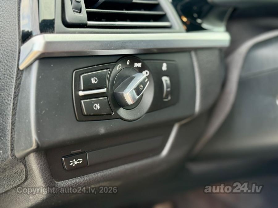 Melns BMW 6 Series 2012 Tallina, ar dzinēja tilpumu 3.00 L un nobraukumu 350 tūkst. km par 16900 €, foto 26 vietnē AUTOMOTO.COM.LV