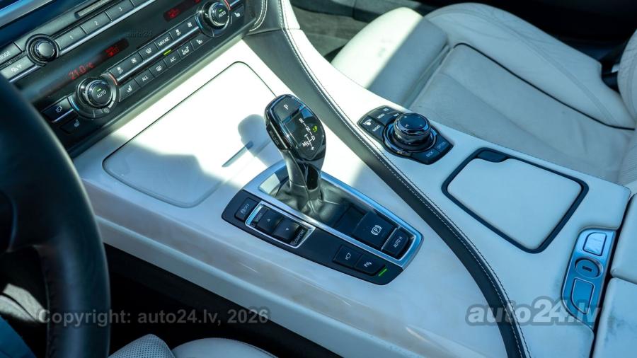 Melns BMW 6 Series 2013 Tallina, ar dzinēja tilpumu 3.00 L un nobraukumu 301 tūkst. km par 19900 €, foto 19 vietnē AUTOMOTO.COM.LV