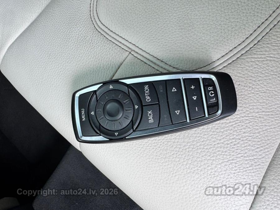 Melns BMW 6 Series 2017 Tallina, ar dzinēja tilpumu 3.00 L un nobraukumu 195 tūkst. km par 28900 €, foto 15 vietnē AUTOMOTO.COM.LV