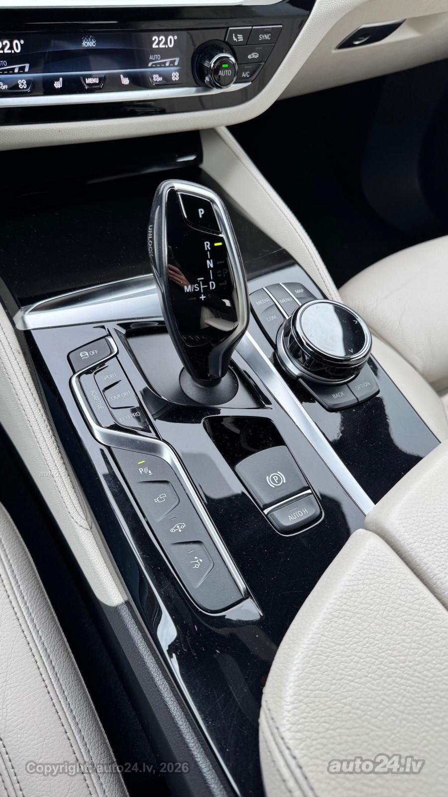 Melns BMW 6 Series 2017 Tallina, ar dzinēja tilpumu 3.00 L un nobraukumu 195 tūkst. km par 28900 €, foto 21 vietnē AUTOMOTO.COM.LV