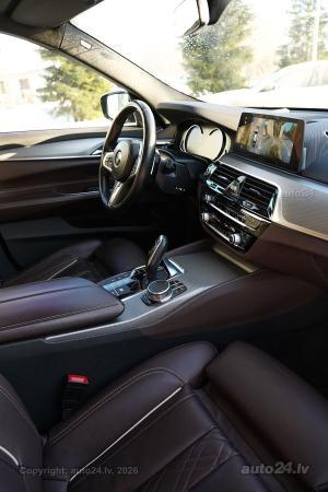 Black BMW 6 Series 2018 in Tallinn, with an engine capacity of 3.00 L and mileage of 161 thousand km for 31499 €, photo 13 on AUTOMOTO.COM.LV