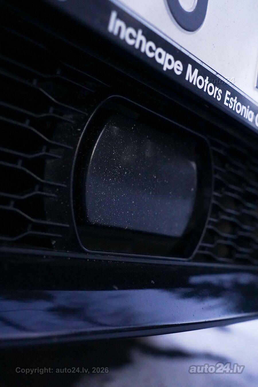 Black BMW 6 Series 2018 in Tallinn, with an engine capacity of 3.00 L and mileage of 161 thousand km for 31499 €, photo 21 on AUTOMOTO.COM.LV