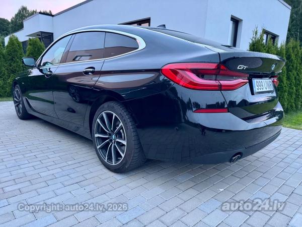 Black BMW 6 Series 2018 in Tallinn, with an engine capacity of 3.00 L and mileage of 171 thousand km for 23500 €, photo 4 on AUTOMOTO.COM.LV