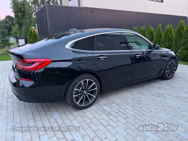Black BMW 6 Series 2018 in Tallinn, with an engine capacity of 3.00 L and mileage of 171 thousand km for 23500 €, photo 6 on AUTOMOTO.COM.LV