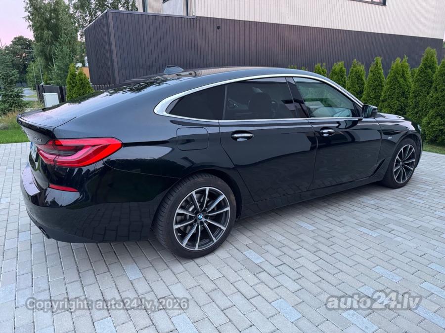 Melns BMW 6 Series 2018 Tallina, ar dzinēja tilpumu 3.00 L un nobraukumu 171 tūkst. km par 23500 €, foto 7 vietnē AUTOMOTO.COM.LV