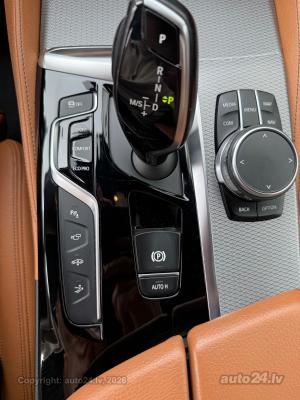 Melns BMW 6 Series 2018 Tallina, ar dzinēja tilpumu 3.00 L un nobraukumu 153 tūkst. km par 33900 €, foto 13 vietnē AUTOMOTO.COM.LV