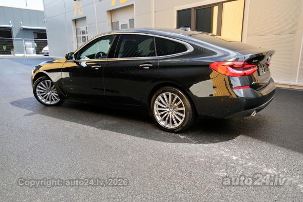 Black BMW 6 Series 2019 in Tallinn, with an engine capacity of 3.00 L and mileage of 122 thousand km for 25990 €, photo 4 on AUTOMOTO.COM.LV