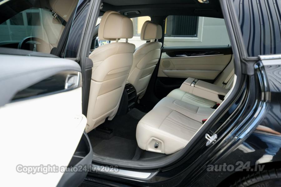 Melns BMW 6 Series 2019 Tallina, ar dzinēja tilpumu 3.00 L un nobraukumu 122 tūkst. km par 25990 €, foto 10 vietnē AUTOMOTO.COM.LV