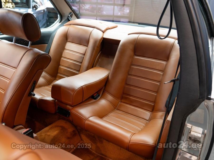Pelēks BMW 6 Series 1985 Tallina, ar dzinēja tilpumu 3.40 L un nobraukumu 105 tūkst. km par 24900 €, foto 14 vietnē AUTOMOTO.COM.LV