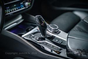 Grey BMW 6 Series 2018 in Riga, with an engine capacity of 3.00 L and mileage of 201 thousand km for 25990 €, photo 13 on AUTOMOTO.COM.LV