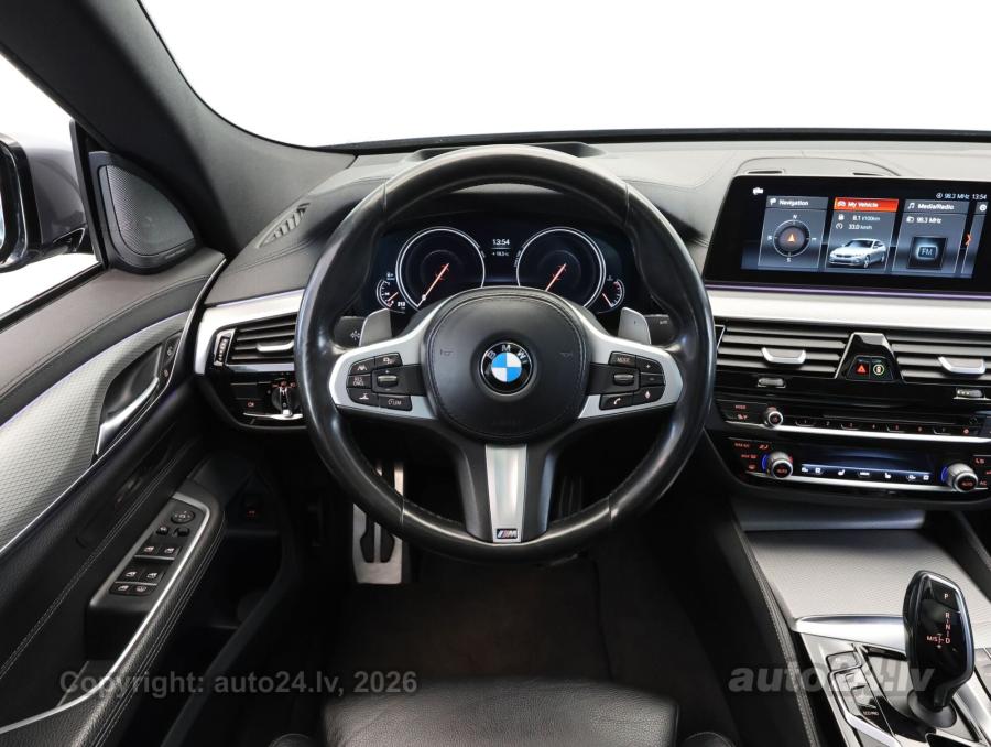 Grey BMW 6 Series 2018 in Tallinn, with an engine capacity of 2.99 L and mileage of 144 thousand km for 30900 €, photo 19 on AUTOMOTO.COM.LV