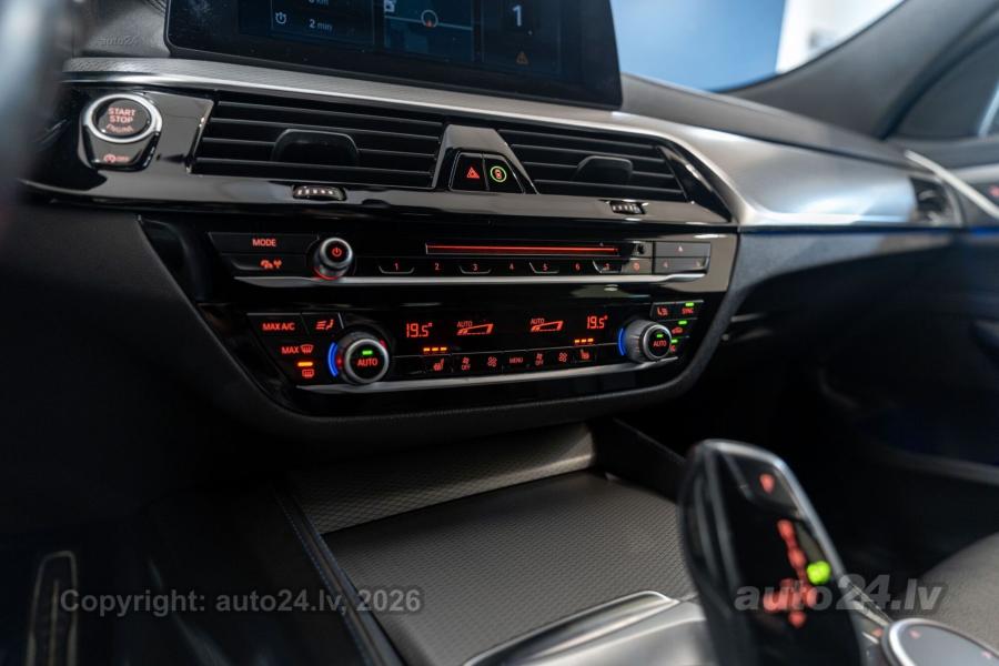 Pelēks BMW 6 Series 2018 Tallina, ar dzinēja tilpumu 3.00 L un nobraukumu 149 tūkst. km par 29990 €, foto 15 vietnē AUTOMOTO.COM.LV