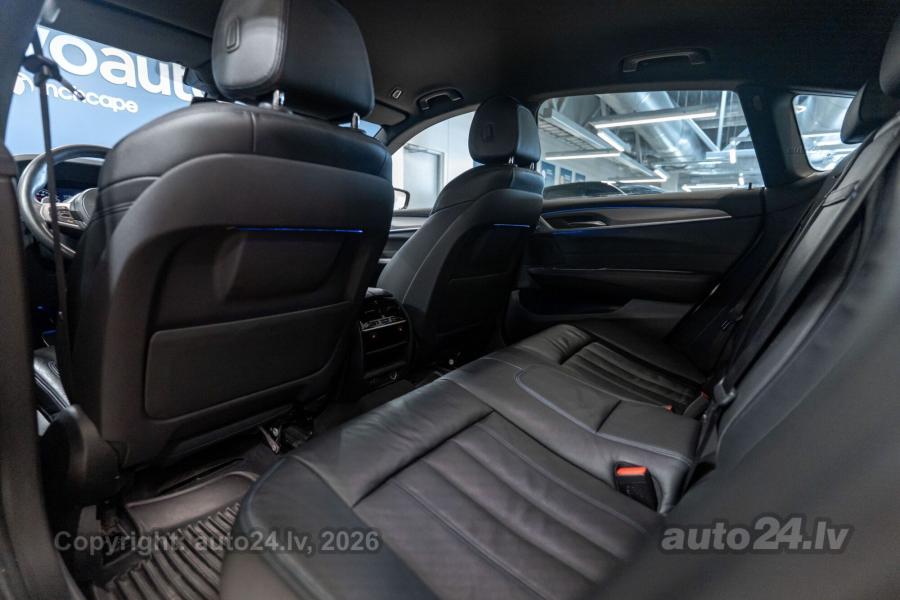 Pelēks BMW 6 Series 2018 Tallina, ar dzinēja tilpumu 3.00 L un nobraukumu 149 tūkst. km par 29990 €, foto 19 vietnē AUTOMOTO.COM.LV