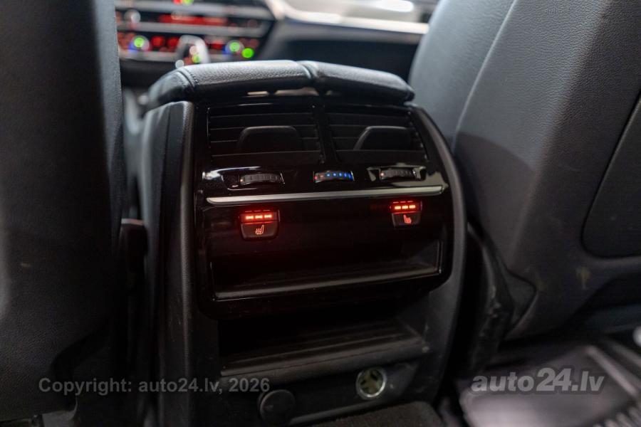 Pelēks BMW 6 Series 2018 Tallina, ar dzinēja tilpumu 3.00 L un nobraukumu 149 tūkst. km par 29990 €, foto 21 vietnē AUTOMOTO.COM.LV