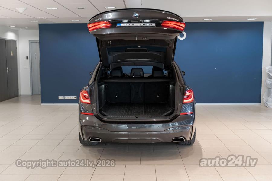 Pelēks BMW 6 Series 2018 Tallina, ar dzinēja tilpumu 3.00 L un nobraukumu 149 tūkst. km par 29990 €, foto 22 vietnē AUTOMOTO.COM.LV