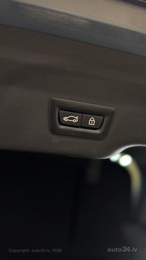 Pelēks BMW 6 Series 2018 Tallina, ar dzinēja tilpumu 3.00 L un nobraukumu 196 tūkst. km par 27000 €, foto 27 vietnē AUTOMOTO.COM.LV