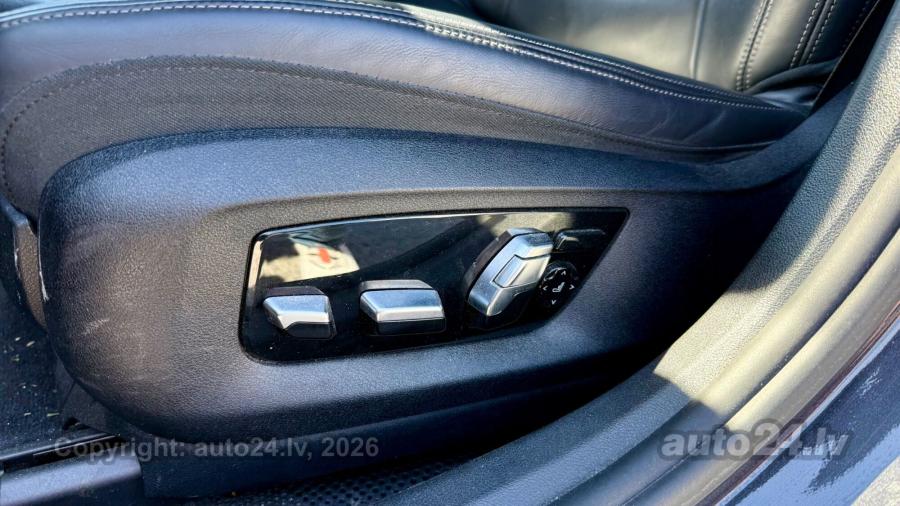 Pelēks BMW 6 Series 2022 Tallina, ar dzinēja tilpumu 3.00 L un nobraukumu 155 tūkst. km par 45000 €, foto 21 vietnē AUTOMOTO.COM.LV