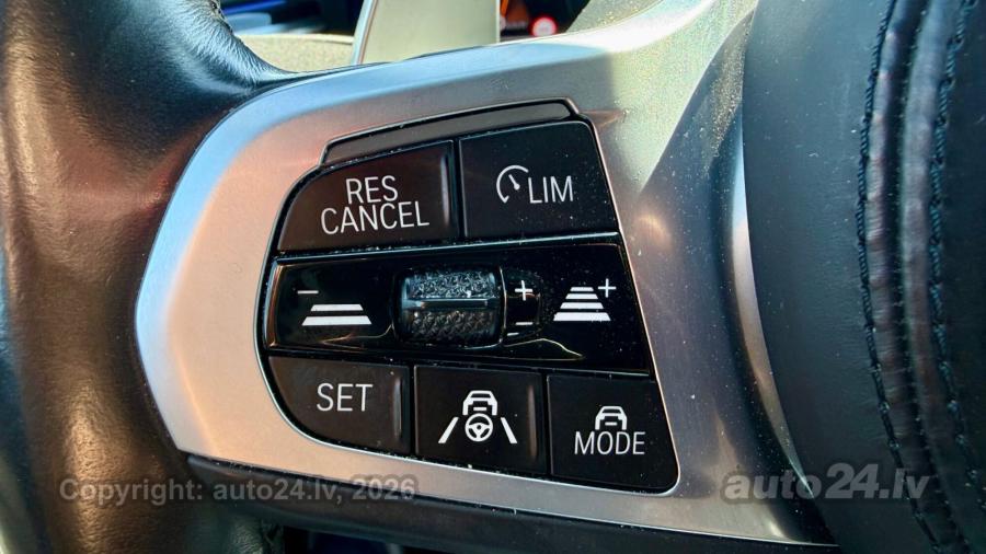 Pelēks BMW 6 Series 2022 Tallina, ar dzinēja tilpumu 3.00 L un nobraukumu 155 tūkst. km par 45000 €, foto 22 vietnē AUTOMOTO.COM.LV