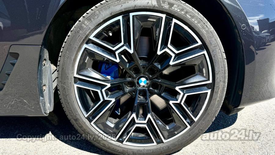 Pelēks BMW 6 Series 2022 Tallina, ar dzinēja tilpumu 3.00 L un nobraukumu 155 tūkst. km par 45000 €, foto 29 vietnē AUTOMOTO.COM.LV