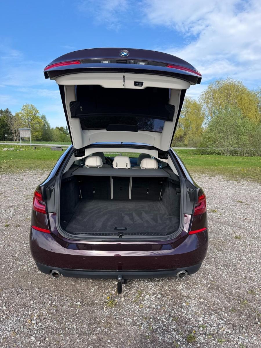 Sarkans BMW 6 Series 2019 Tallina, ar dzinēja tilpumu 3.00 L un nobraukumu 143 tūkst. km par 28900 €, foto 11 vietnē AUTOMOTO.COM.LV