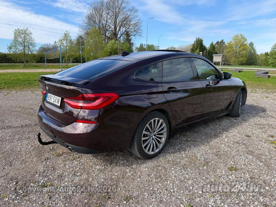 Sarkans BMW 6 Series 2019 Tallina, ar dzinēja tilpumu 3.00 L un nobraukumu 143 tūkst. km par 28900 €, foto 12 vietnē AUTOMOTO.COM.LV
