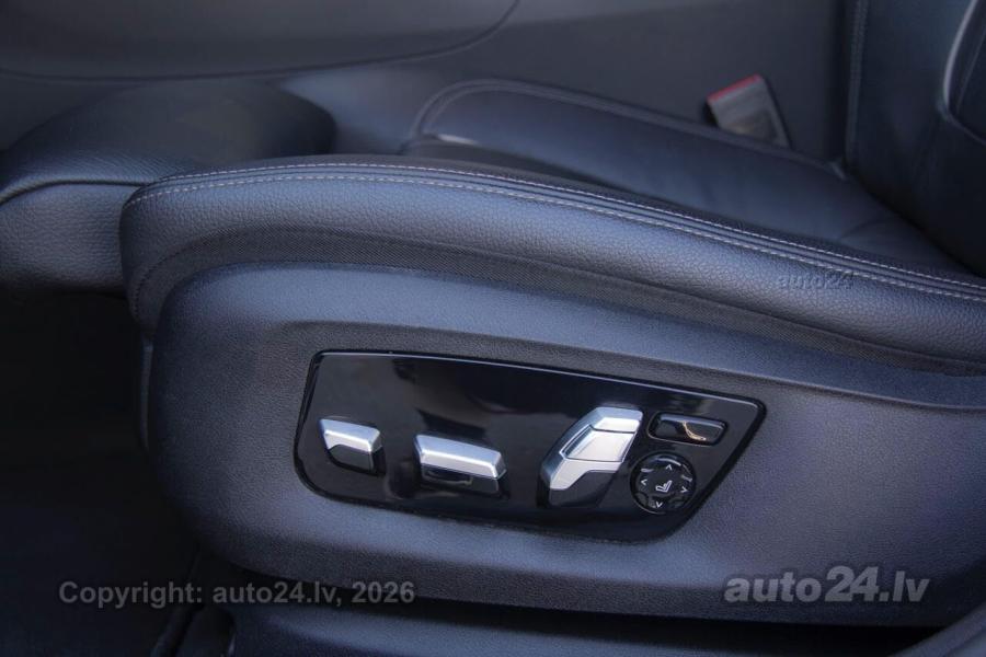 White BMW 6 Series 2019 in Tallinn, with an engine capacity of 3.00 L and mileage of 186 thousand km for 33300 €, photo 16 on AUTOMOTO.COM.LV