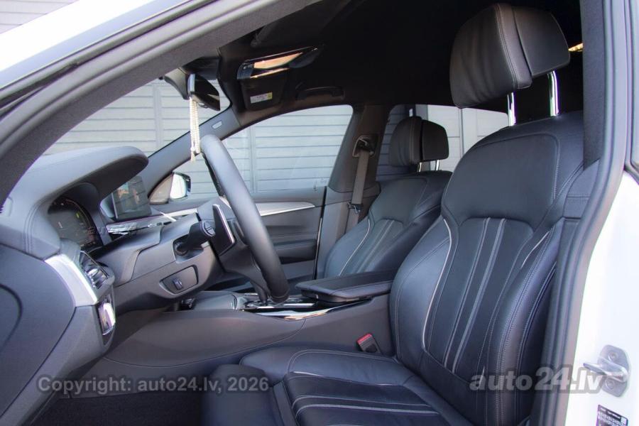 White BMW 6 Series 2019 in Tallinn, with an engine capacity of 3.00 L and mileage of 186 thousand km for 33300 €, photo 21 on AUTOMOTO.COM.LV
