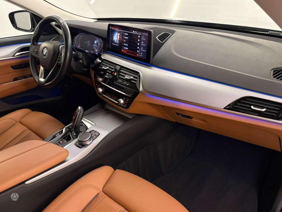Pelēks BMW 620 2021 Marijampole, ar dzinēja tilpumu 2.00 L un nobraukumu 202 tūkst. km par 23999 €, foto 22 vietnē AUTOMOTO.COM.LV