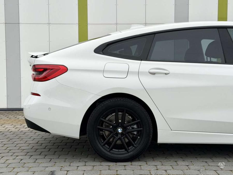 Белый БМВ 620 2019 в Таураге, объемом двигателя 2.00 л и пробегом 221 тыс. км за 20800 €, фото 14 на AUTOMOTO.COM.LV
