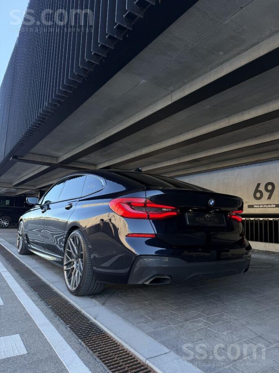 Black BMW 630 2018 in Riga, with an engine capacity of 3.00 L and mileage of 324 thousand km for 23990 €, photo 16 on AUTOMOTO.COM.LV