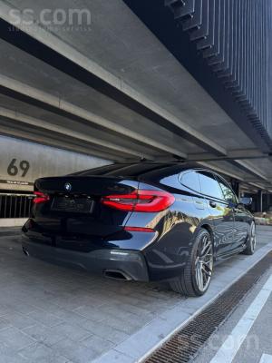 Black BMW 630 2018 in Riga, with an engine capacity of 3.00 L and mileage of 324 thousand km for 23990 €, photo 17 on AUTOMOTO.COM.LV