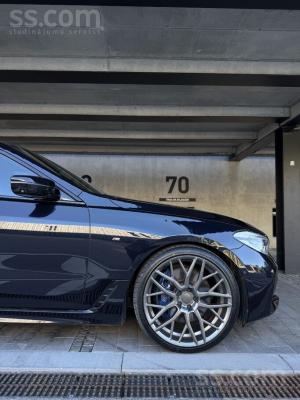 Black BMW 630 2018 in Riga, with an engine capacity of 3.00 L and mileage of 324 thousand km for 23990 €, photo 18 on AUTOMOTO.COM.LV