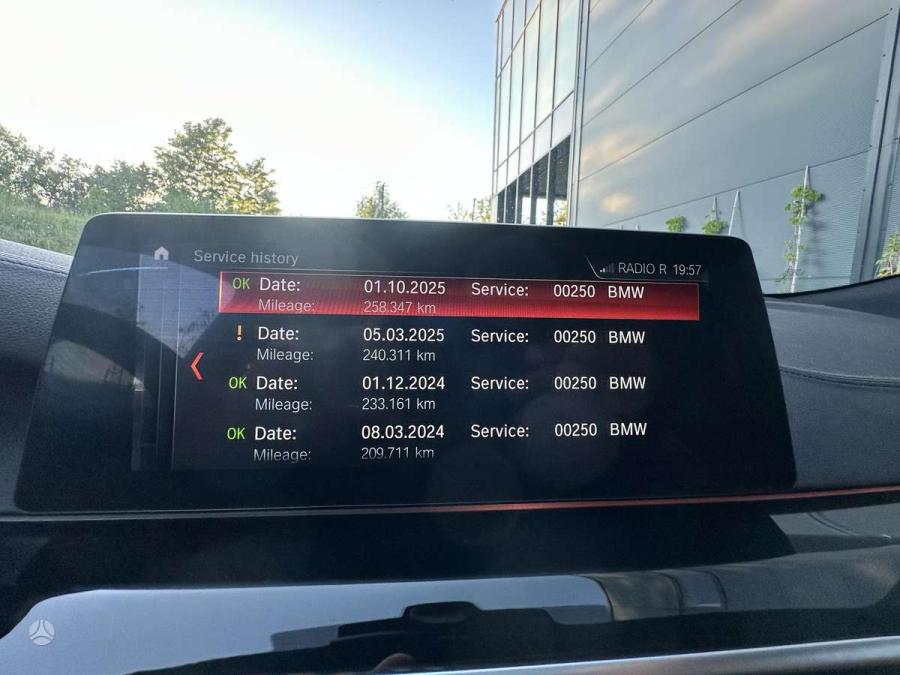 Черный БМВ 630 2018 в Вильнюс, объемом двигателя 3.00 л и пробегом 267 тыс. км за 24200 €, фото 36 на AUTOMOTO.COM.LV