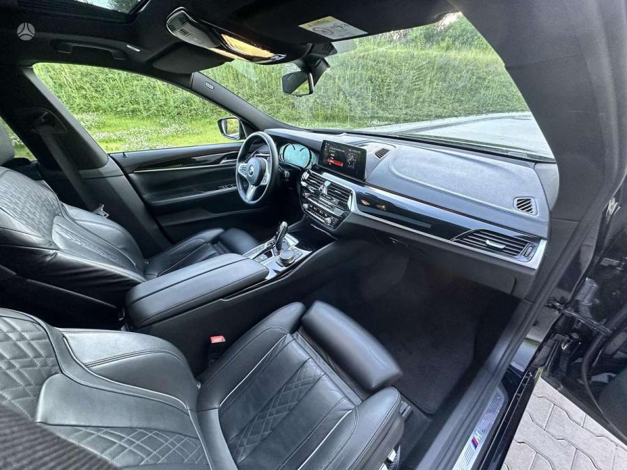 Melns BMW 630 2018 Viļņa, ar dzinēja tilpumu 2.99 L un nobraukumu 270 tūkst. km par 23500 €, foto 32 vietnē AUTOMOTO.COM.LV