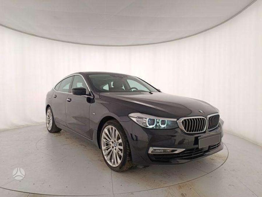 Melns BMW 630 2019 Viļņa, ar dzinēja tilpumu 2.99 L un nobraukumu 390 tūkst. km par 19999 €, foto 2 vietnē AUTOMOTO.COM.LV