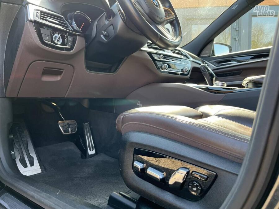 Melns BMW 630 2019 Kauņa, ar dzinēja tilpumu 3.00 L un nobraukumu 166 tūkst. km par 29999 €, foto 11 vietnē AUTOMOTO.COM.LV