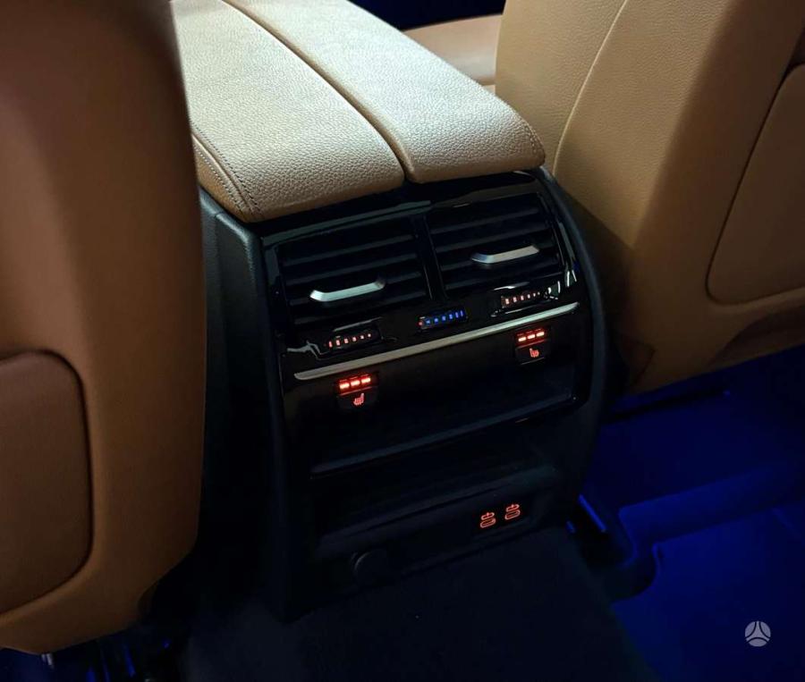 Melns BMW 630 2020 Marijampole, ar dzinēja tilpumu 2.99 L un nobraukumu 224 tūkst. km par 26999 €, foto 7 vietnē AUTOMOTO.COM.LV