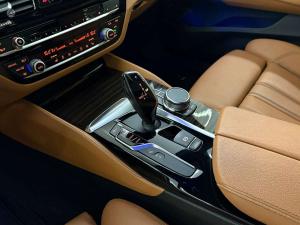 Melns BMW 630 2020 Marijampole, ar dzinēja tilpumu 2.99 L un nobraukumu 224 tūkst. km par 26999 €, foto 22 vietnē AUTOMOTO.COM.LV