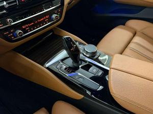 Black BMW 630 2020 in Marijampole, with an engine capacity of 2.99 L and mileage of 224 thousand km for 24950 €, photo 15 on AUTOMOTO.COM.LV